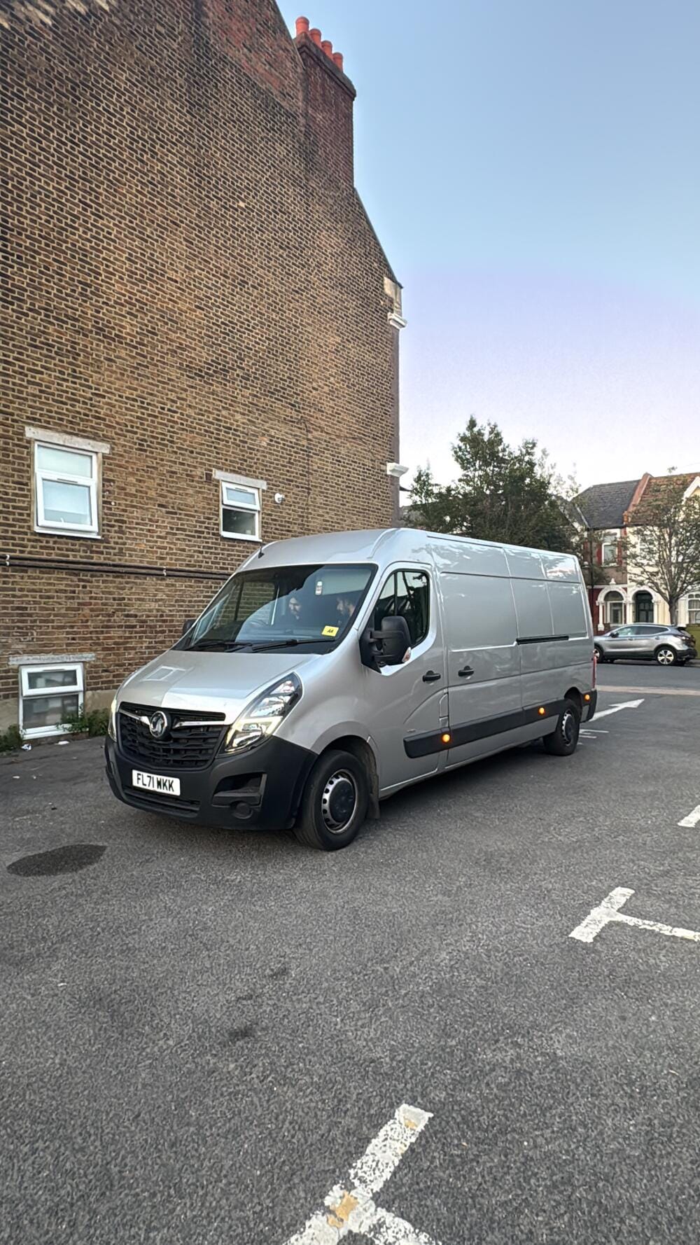 Man and van in Hounslow, TW5 - ROAD MONSTERS